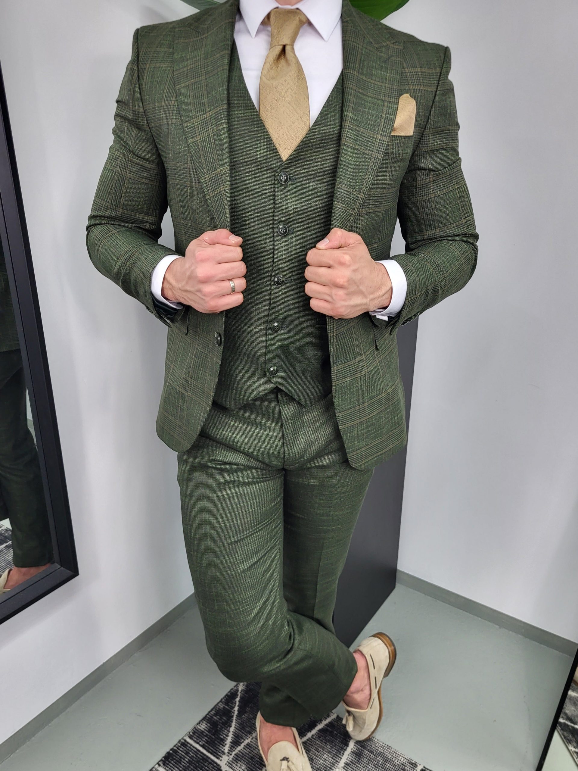 groen kostuum heren